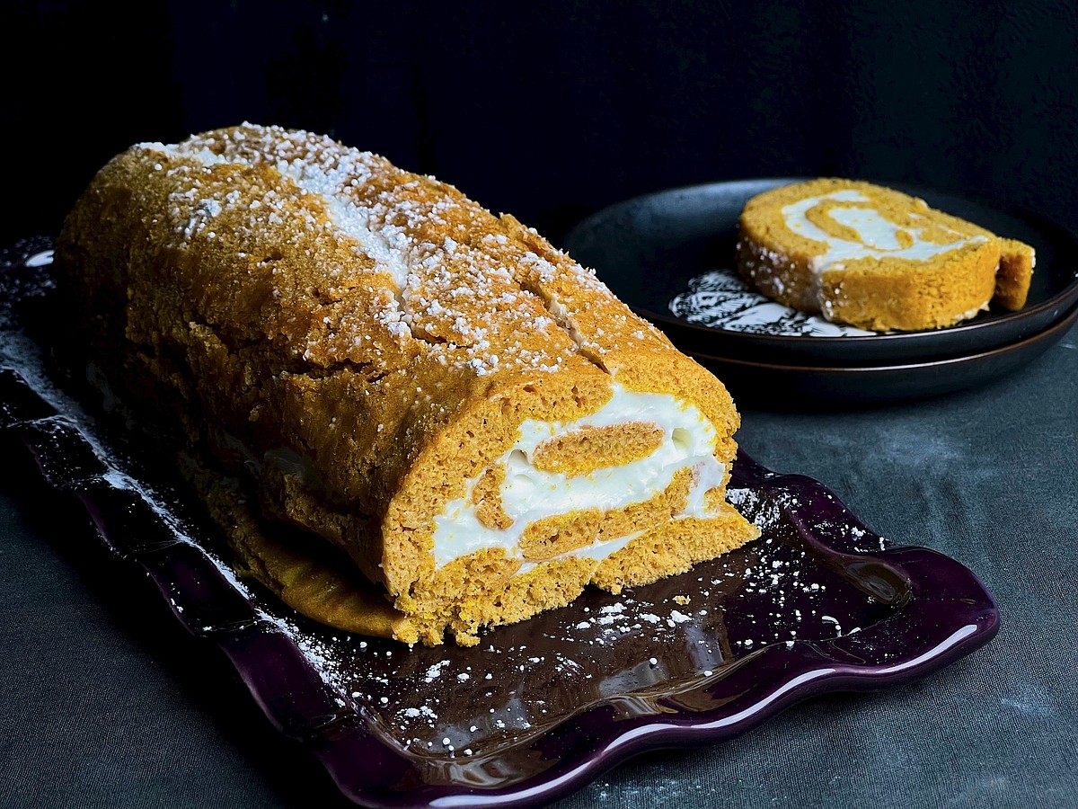 FRONT BURNER | OPINION: Boxed cake mix makes ‘Classic’ Pumpkin Roll ...