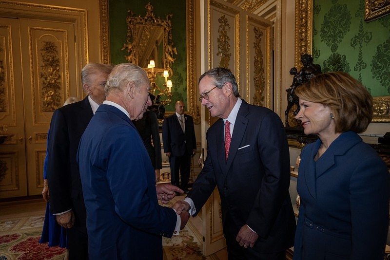 Warren Stephens’ first months as U.S. ambassador to United Kingdom ...