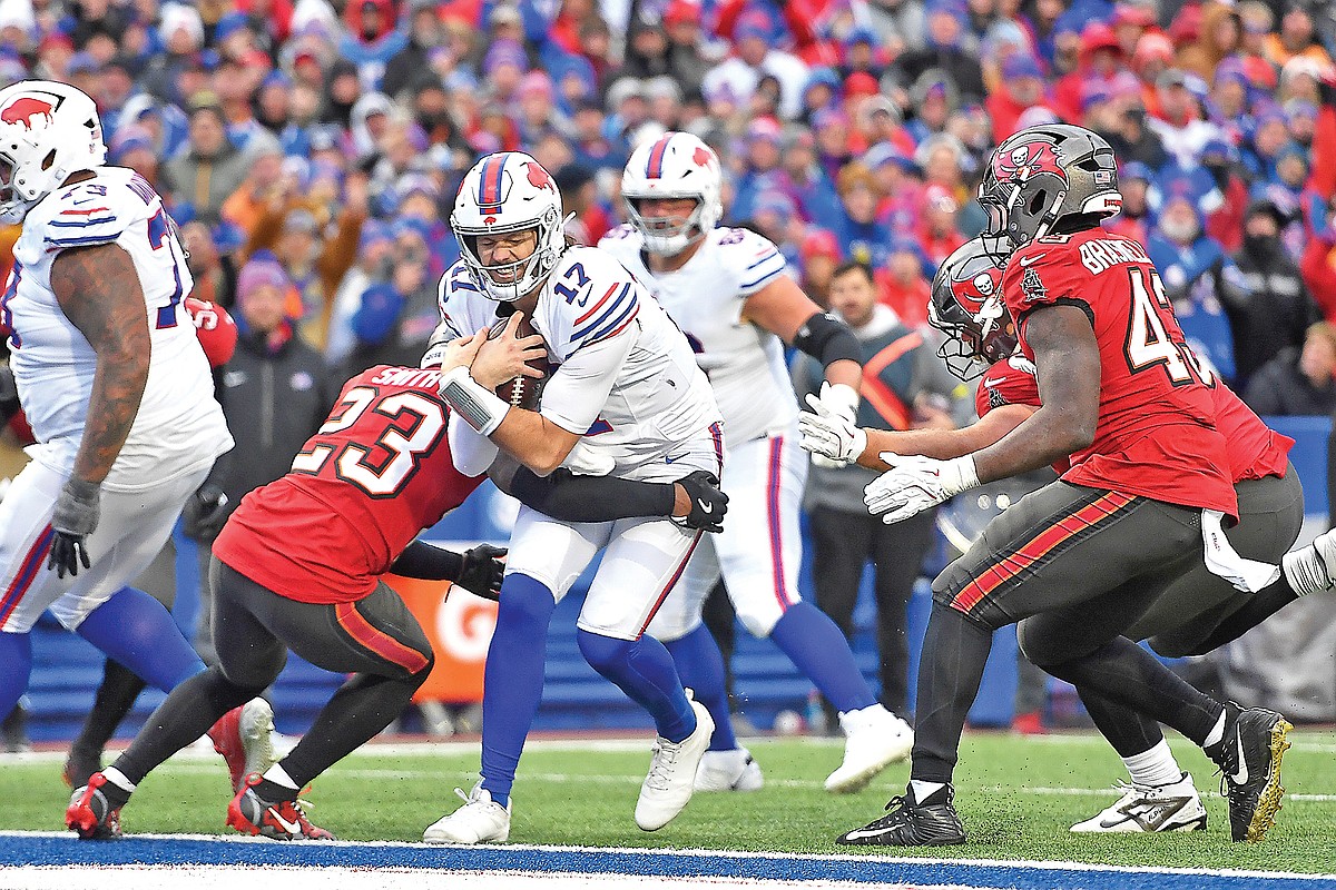 NFL Capsules: Allen dominates with six TDs, pushing Bills past ...