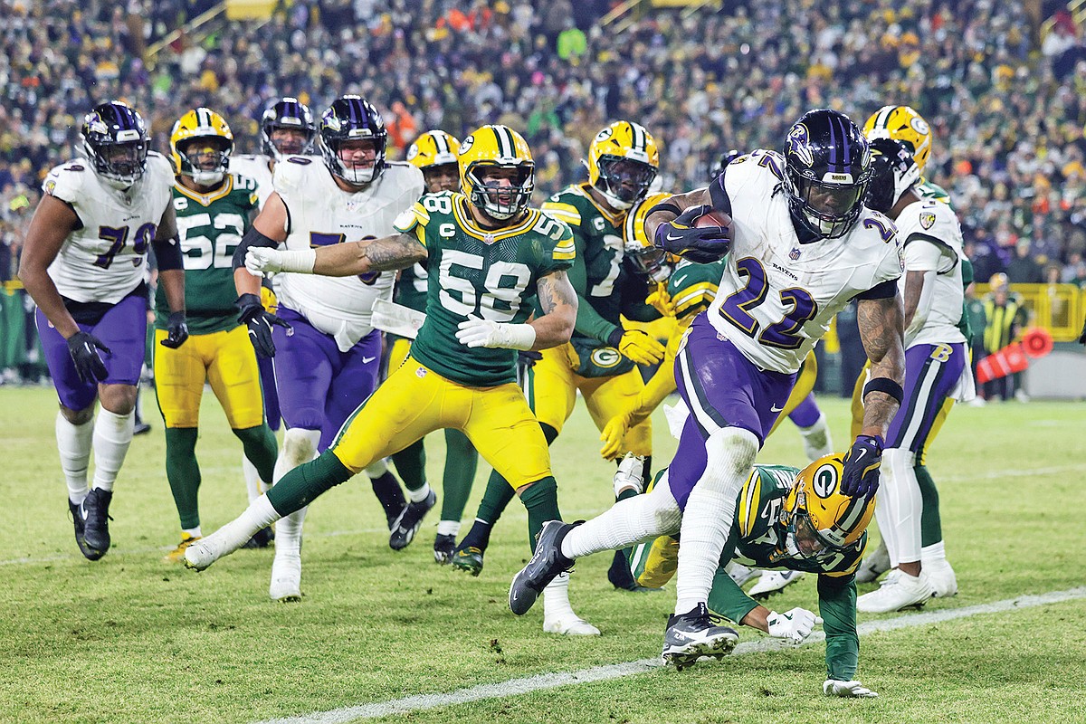 Henry powers Ravens past Packers in 41-24 victory | Jefferson City News ...