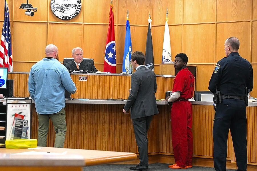Video footage of November Hamilton Place mall shooting shown in court ...