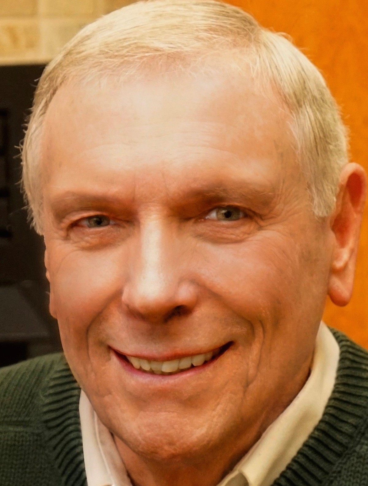 Theo Cowdin | The Weekly Vista