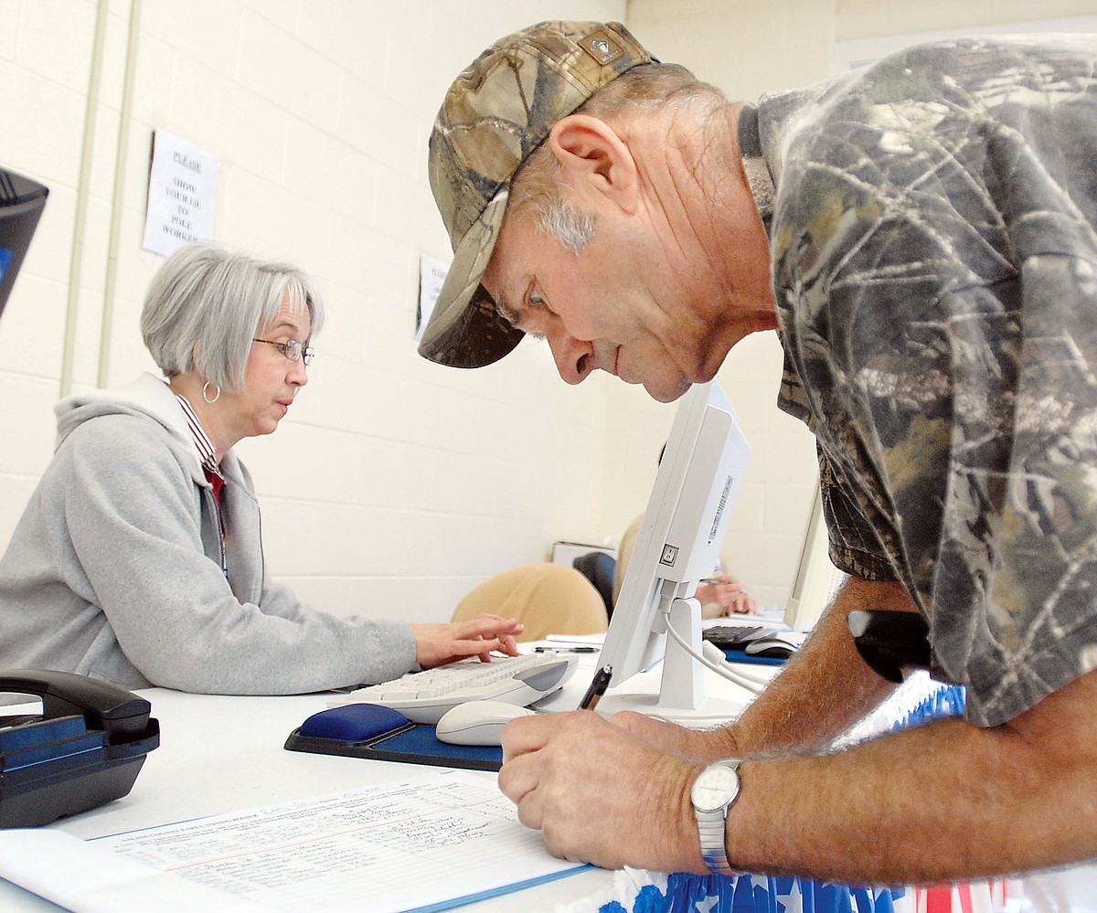 TRI-LAKES AREA SLOW-GOING AT THE POLLS | The Arkansas Democrat-Gazette ...