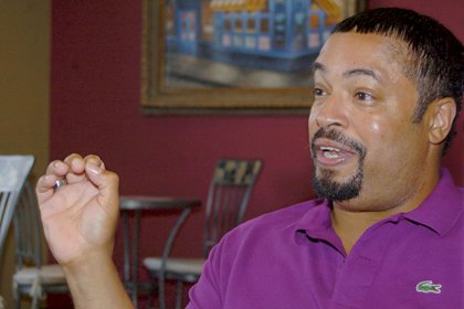 Author E. Lynn Harris dies at 54 | The Arkansas Democrat-Gazette ...