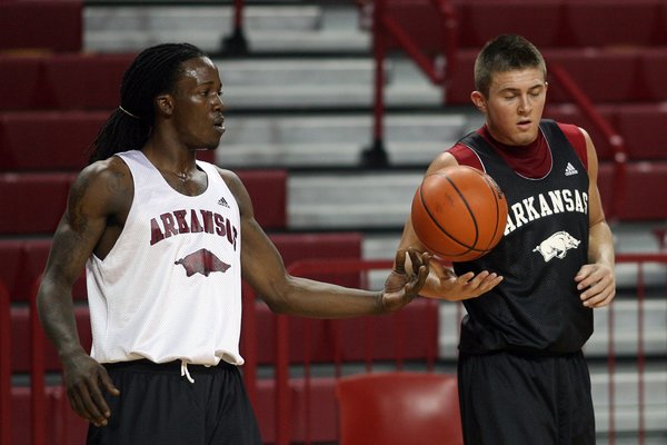 ESPN errs; Fortson still suspended | The Arkansas Democrat-Gazette ...
