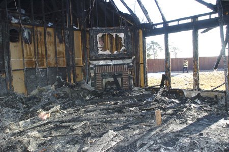 Fire Destroys Home | Northwest Arkansas Democrat-Gazette