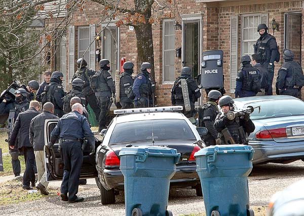 Officers arrest, charge two in LR bank’s 2nd robbery | The Arkansas ...