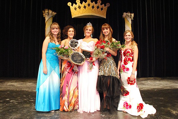 Elliott Named Miss BHS 2010 | Northwest Arkansas Democrat-Gazette