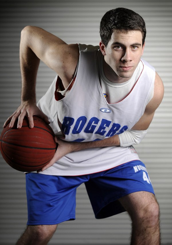 Musso’s Return Lifts Mounties | Northwest Arkansas Democrat-Gazette