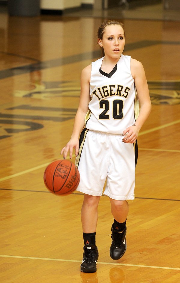 Lady Tigers’ Mabeus Keeps On Playing | Northwest Arkansas Democrat-Gazette