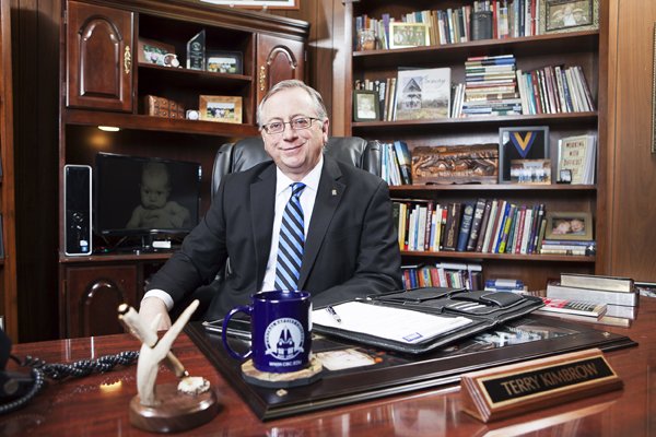 FRONT AND CENTER: Terry Kimbrow | The Arkansas Democrat-Gazette ...