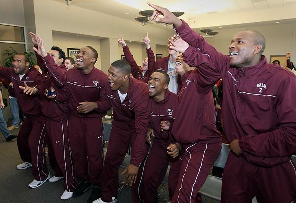 UALR off to Dayton; D.C.? | Northwest Arkansas Democrat-Gazette