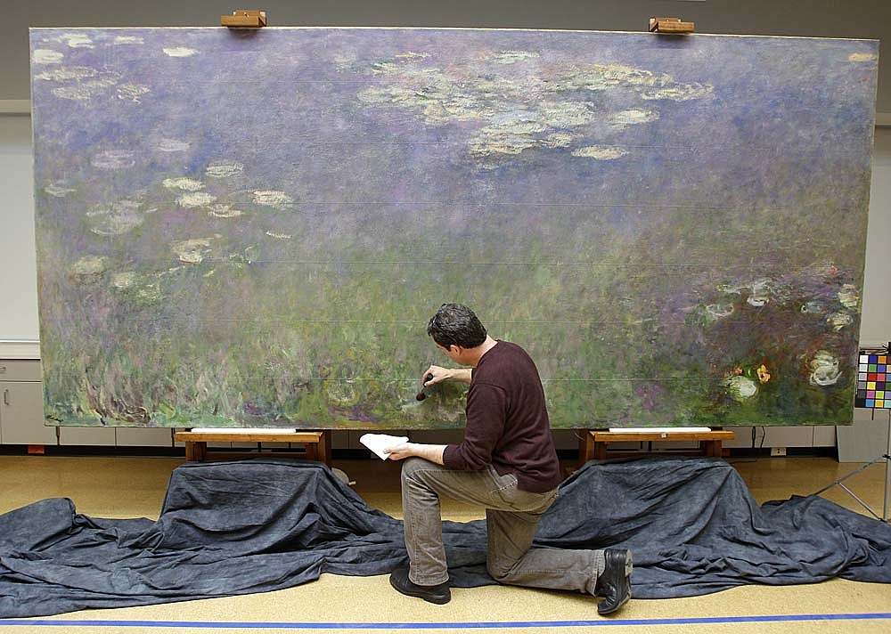 Exhibit rejoins 3 Monet waterlilies paintings | The Arkansas Democrat ...