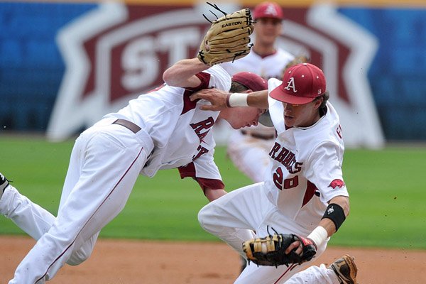 UA can’t overcome early hole | Northwest Arkansas Democrat-Gazette