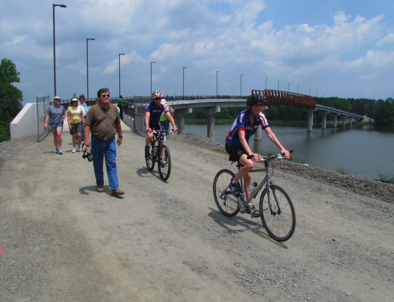 VIDEO: New pedestrian bridge in Pulaski County dedicated | The Arkansas ...