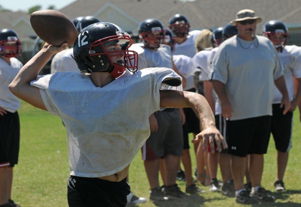 Easterling Leads Experienced Blackhawks | Northwest Arkansas Democrat ...