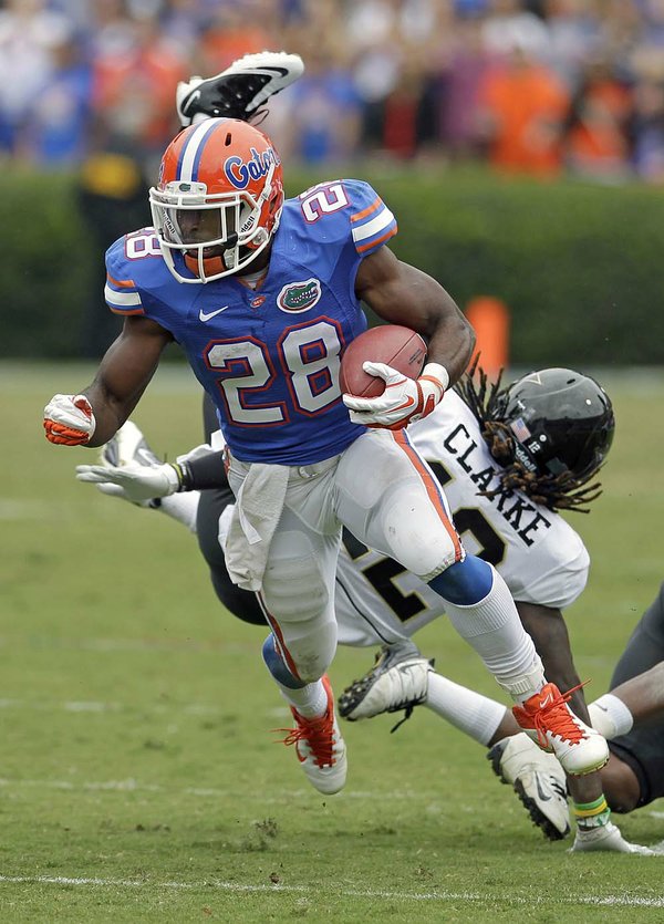 Florida’s Demps runs past Vandy