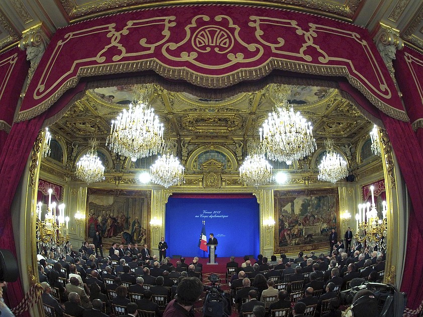 France threatens to withdraw troops from Afghanistan after attack ...