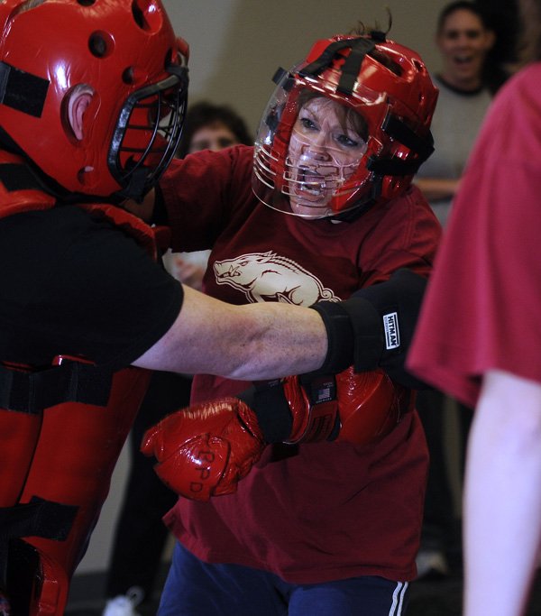 Women Learn To Fight Back | Northwest Arkansas Democrat-Gazette