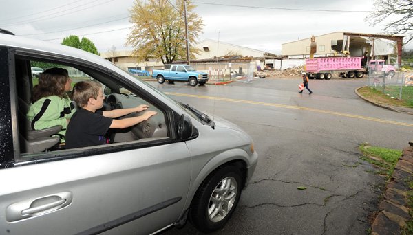 Gym Demolition Begins | Northwest Arkansas Democrat-Gazette