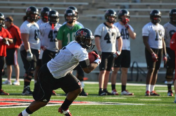 Dyer’s presence already big help | Northwest Arkansas Democrat-Gazette