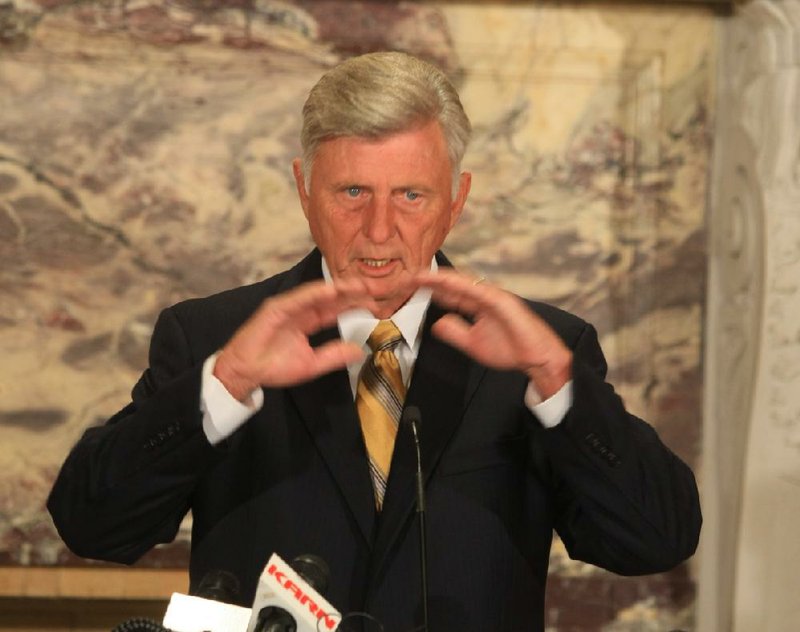 Beebe leans toward expanding Medicaid | Northwest Arkansas Democrat-Gazette