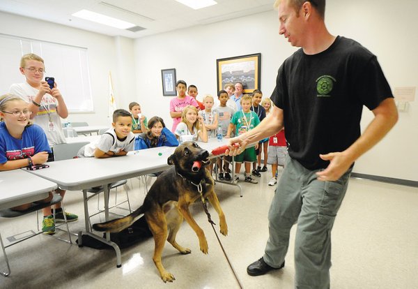 Junior Police Academy Teaching Children Law Enforcement | Northwest ...