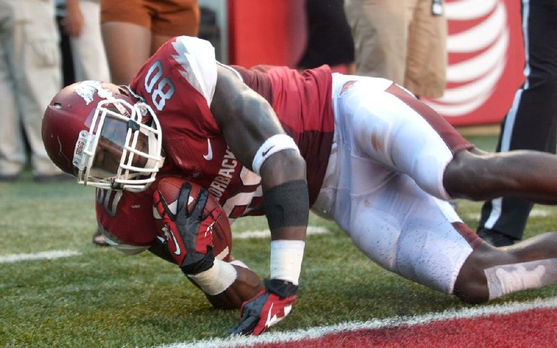 Hogs willing, able to take their turn at goal line | Whole Hog Sports