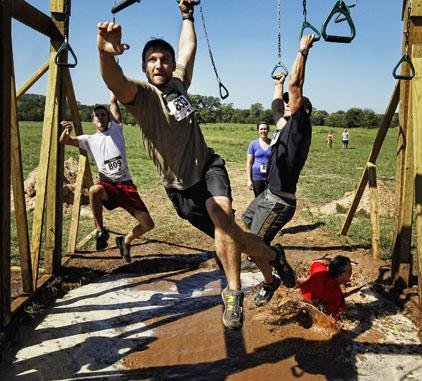 Traveling obstacle course has hundreds lining up to give it a go ...