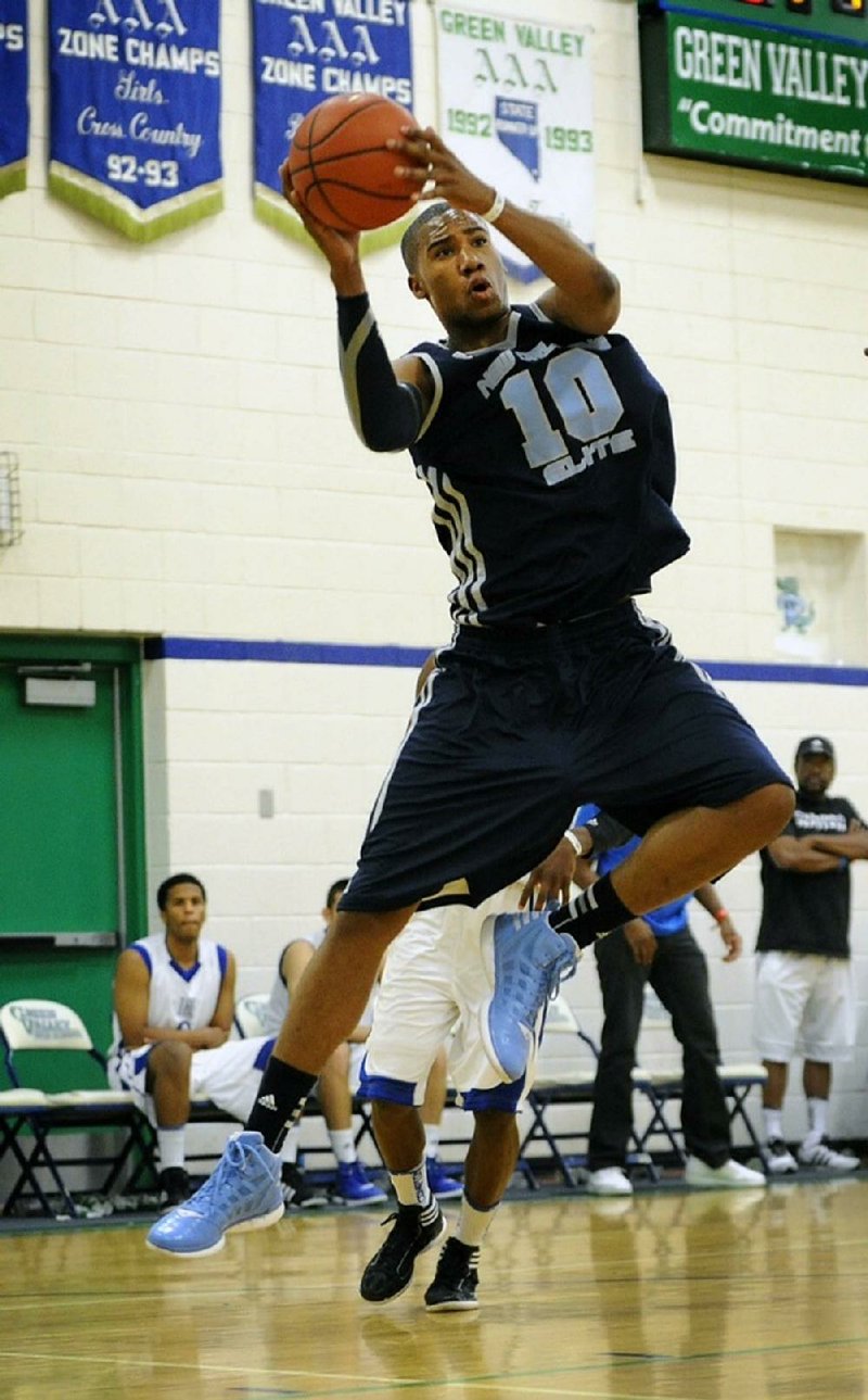 Top-30 junior prospect discovering Arkansas | Whole Hog Sports