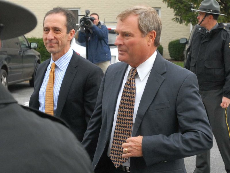 Penn State 2 arraigned on new charges | Northwest Arkansas Democrat-Gazette