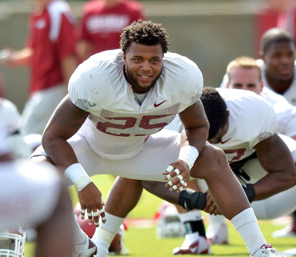 WholeHogSports - Linebacker Williams arrested, suspended