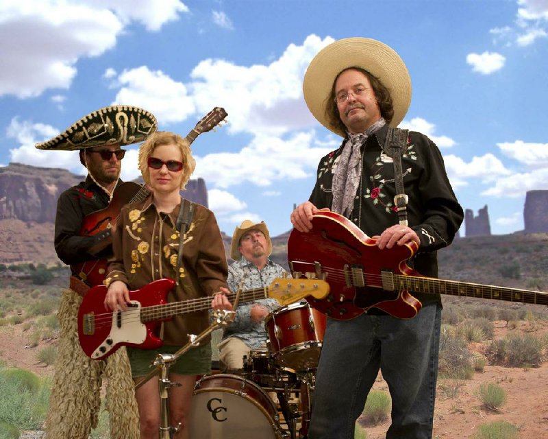 Circus, its Sideshow parade into tavern | Northwest Arkansas Democrat ...