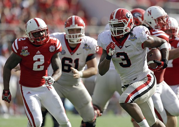 Murray, big plays lift Georgia over Nebraska | Whole Hog Sports