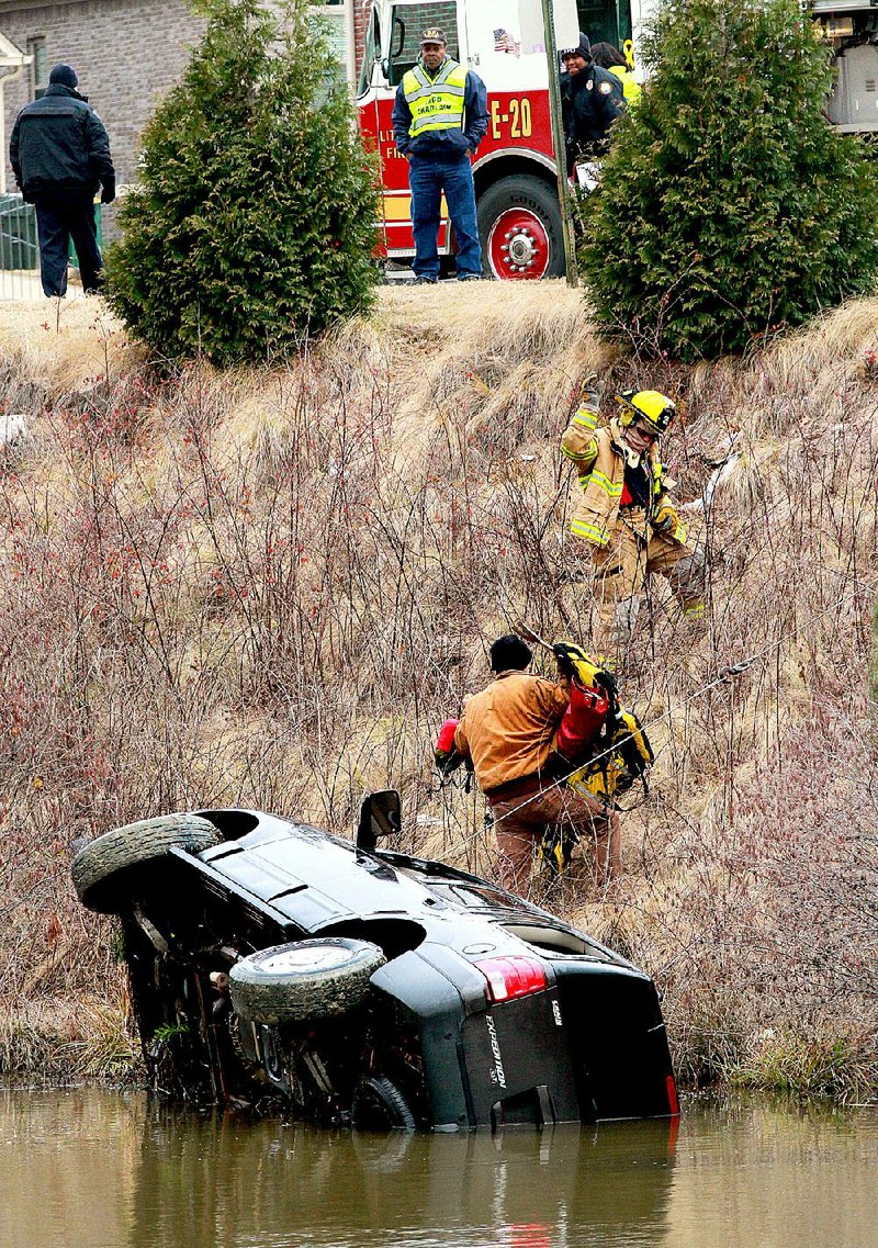 Icy crash kills LR woman | The Arkansas Democrat-Gazette - Arkansas ...