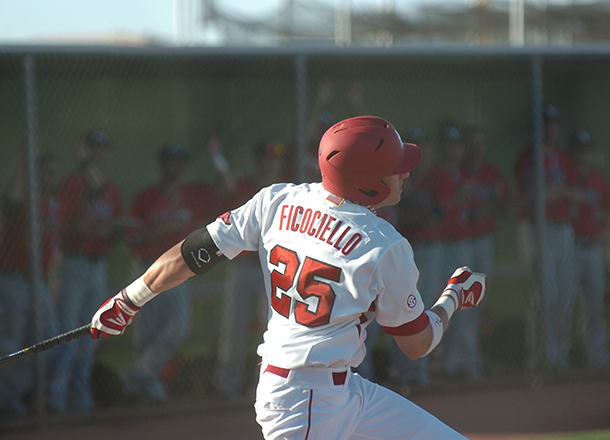 WholeHogSports - Diamond Hogs look to reverse hitting woes