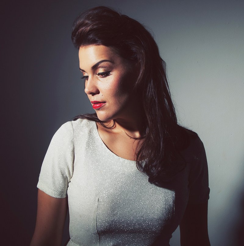 Aly Tadros headlines singer trio