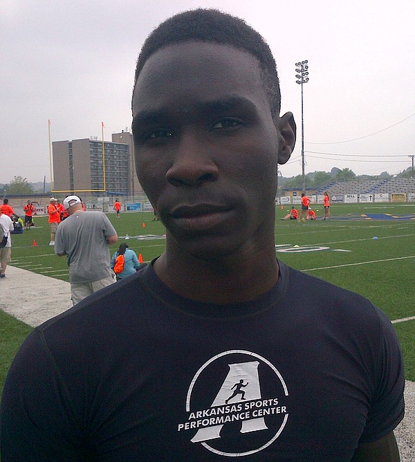 Jones makes statement at combine | Whole Hog Sports