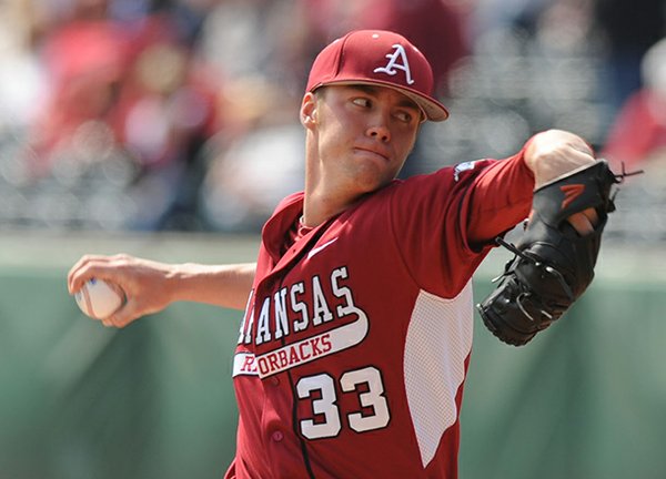 New look for Hogs on mound in 2014 | Whole Hog Sports