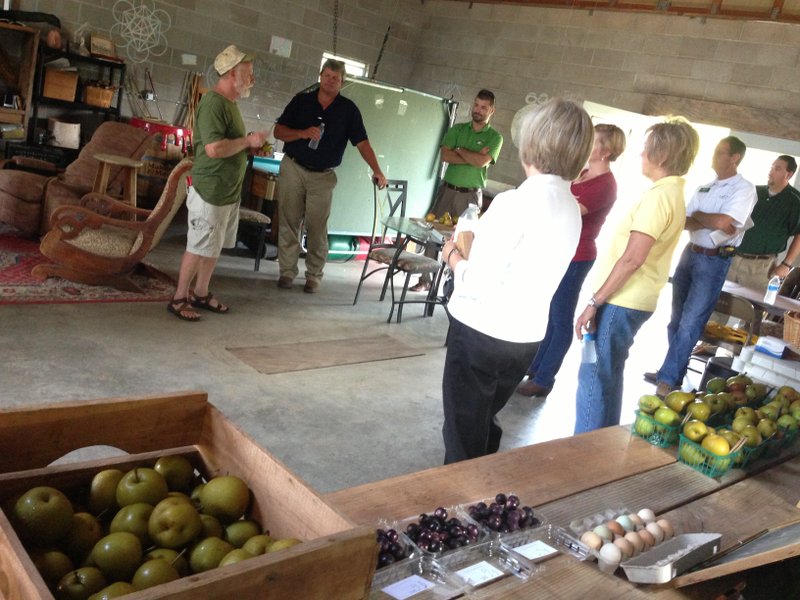Fayetteville Group Tours Farmers’ Market Vendor Farms | Northwest ...