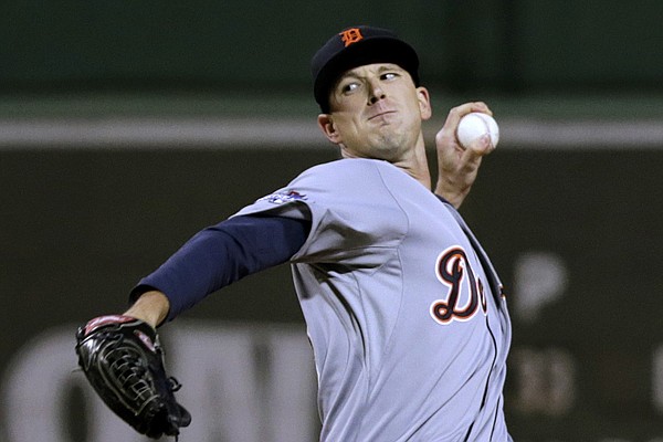 Detroit wins ALCS opener with one-hitter | Whole Hog Sports