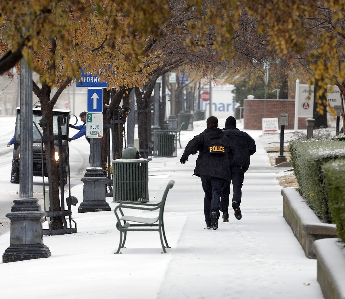 Centennial Bank robbery suspect identified | The Arkansas Democrat ...
