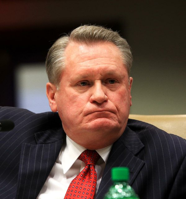 2 quote Gearhart: ‘Get rid’ of papers | Northwest Arkansas Democrat-Gazette