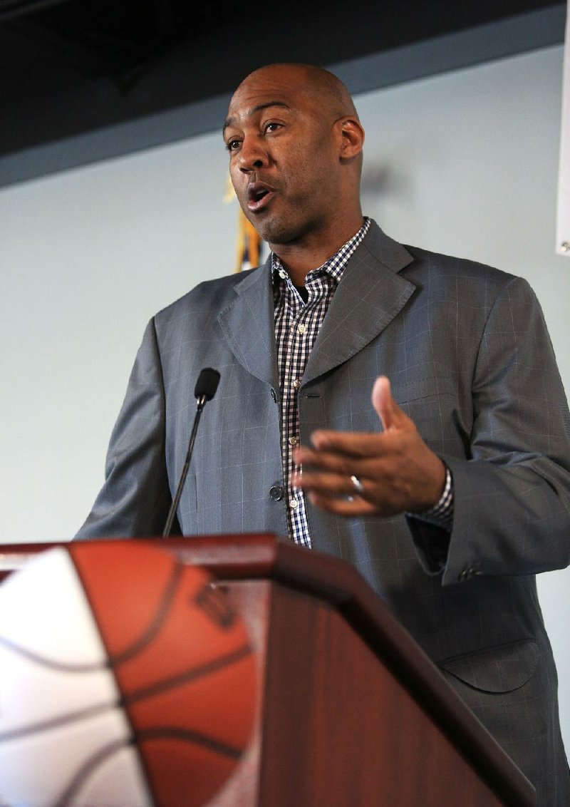 Manning settles in at Tulsa | The Arkansas Democrat-Gazette - Arkansas ...