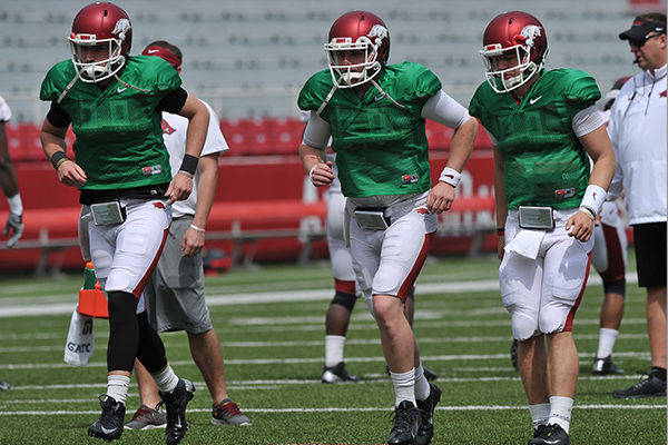 WholeHogSports - Hogs shuffle QBs