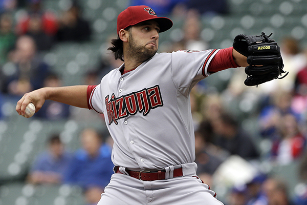 WholeHogSports - Bolsinger gets first MLB win