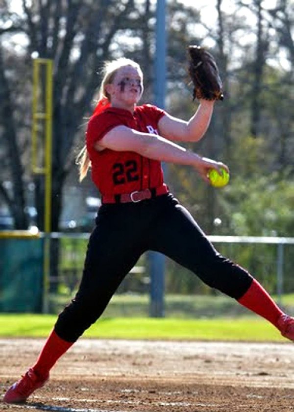 Kindrick near pitcher perfect for Russellville