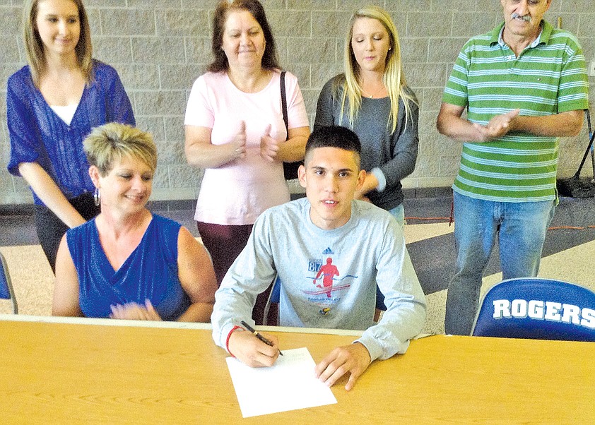Campos Signs To Run At Southern Arkansas | Northwest Arkansas Democrat ...