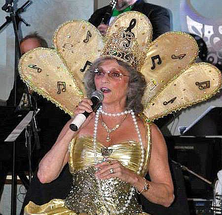 Local vocalist to open D-Day ceremonies | Hot Springs Sentinel Record