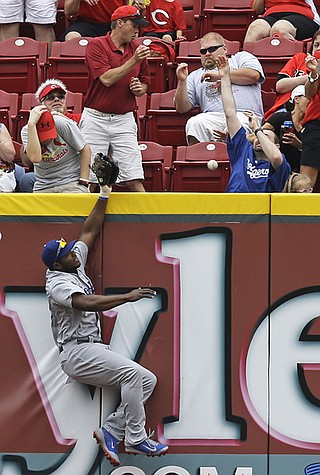 Frazier's homer, Simon's arm lift Reds by Dodgers | Hot Springs ...